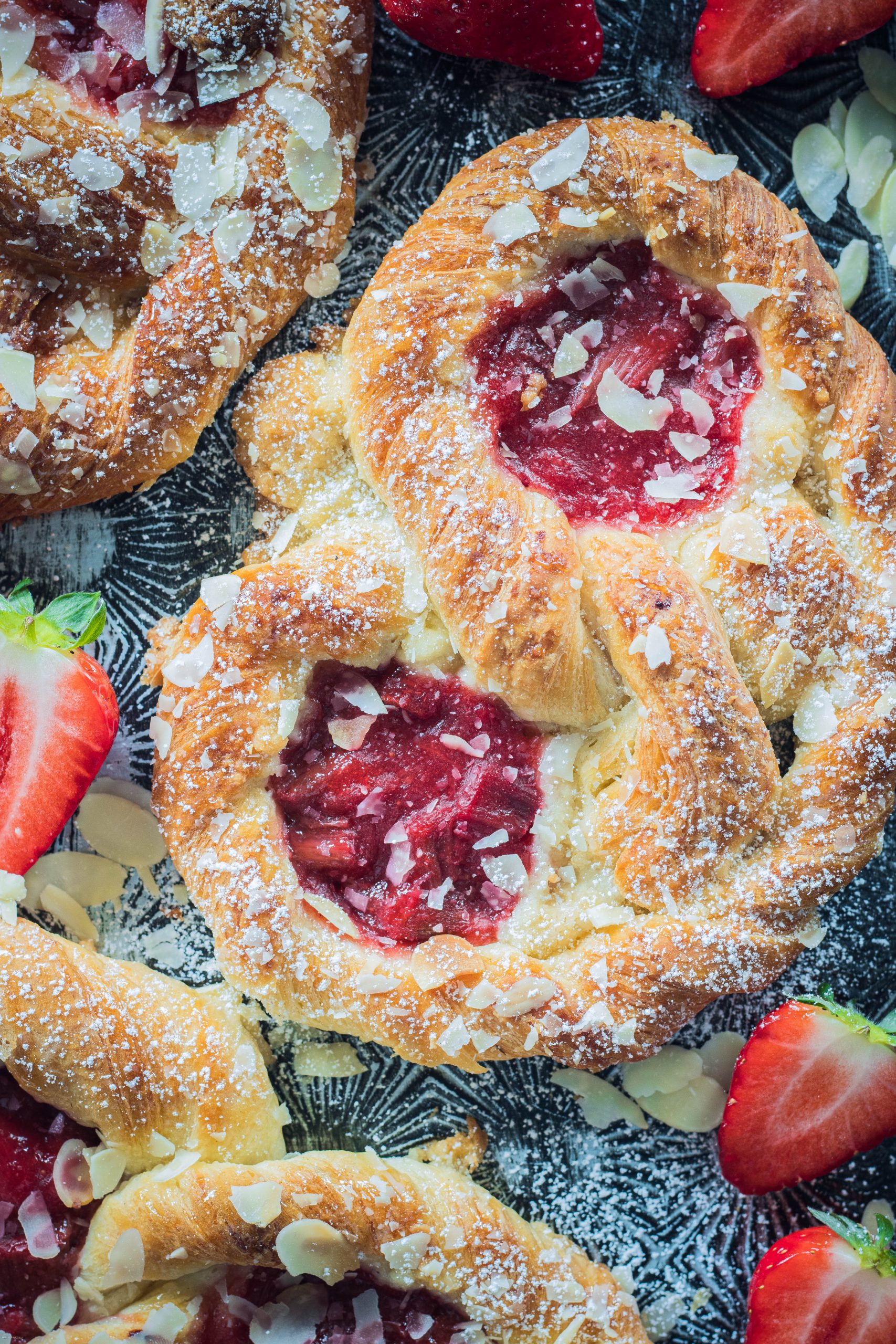 Erdbeer-Rhabarber-Teilchen – food with love